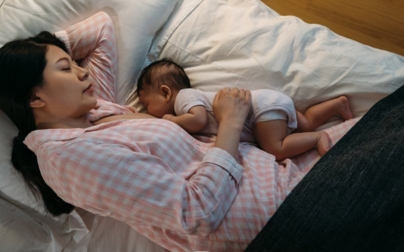 Nighttime Feeding Schedule for Babies: What Parents Need to Know – Omomly